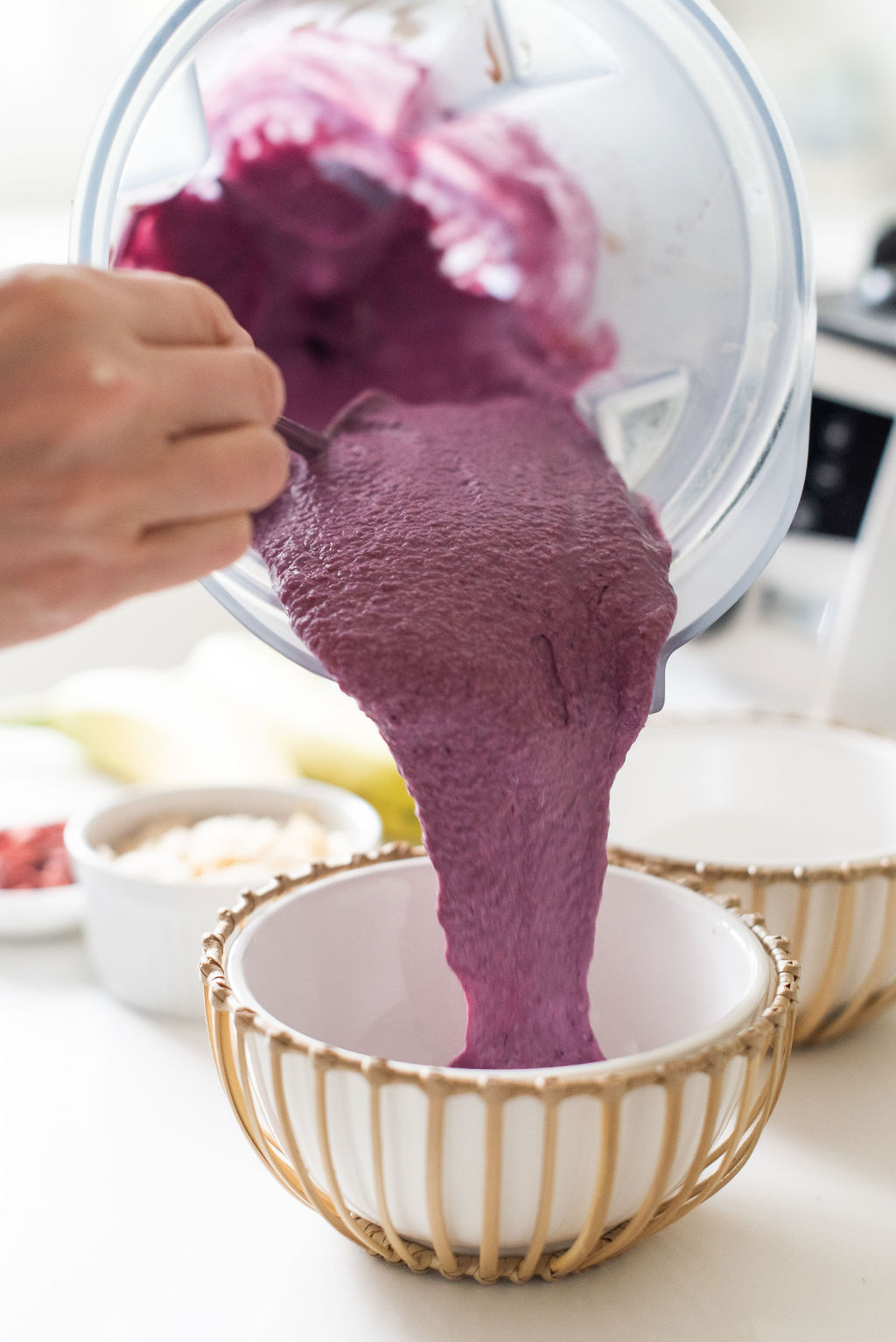 Berry Smoothie Bowl - Karlene Karst